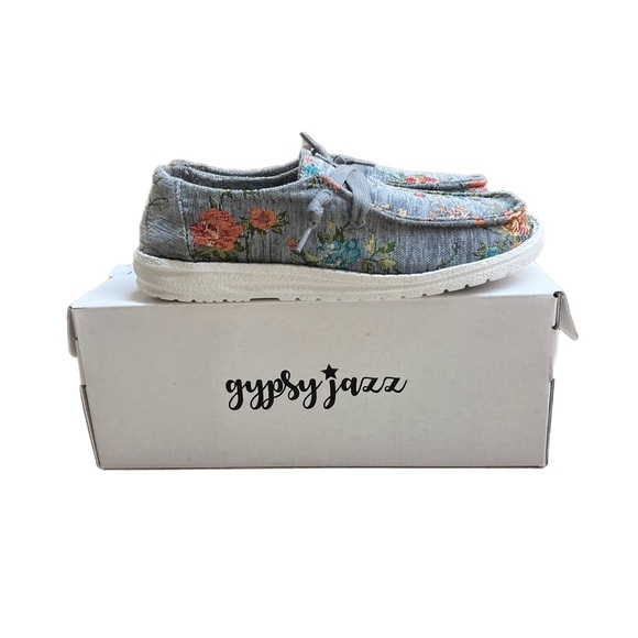 Gypsy Jazz | Shoes | Clearance Sale Gypsy Jazz Lily Style Casual Shoe ...